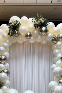 20 Prom Balloon Arch Ideas: Dazzling Designs for Your Red-Carpet Night
